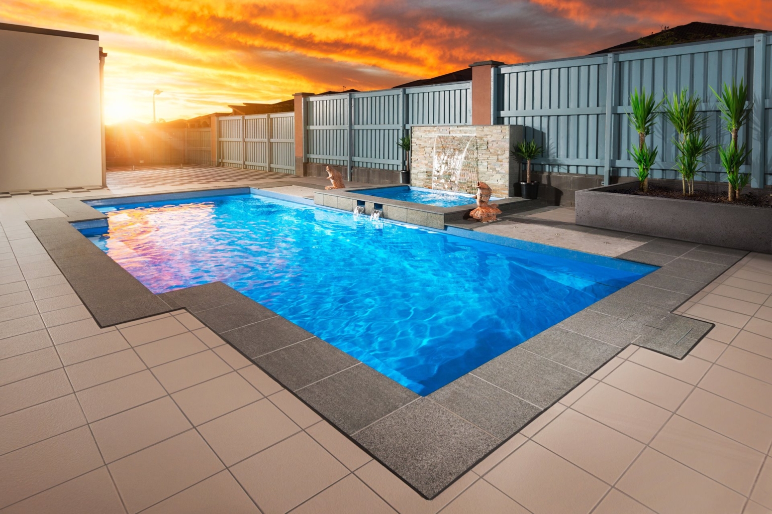 Brisbane Fibreglass Pools & Concrete Pools | Pool builders